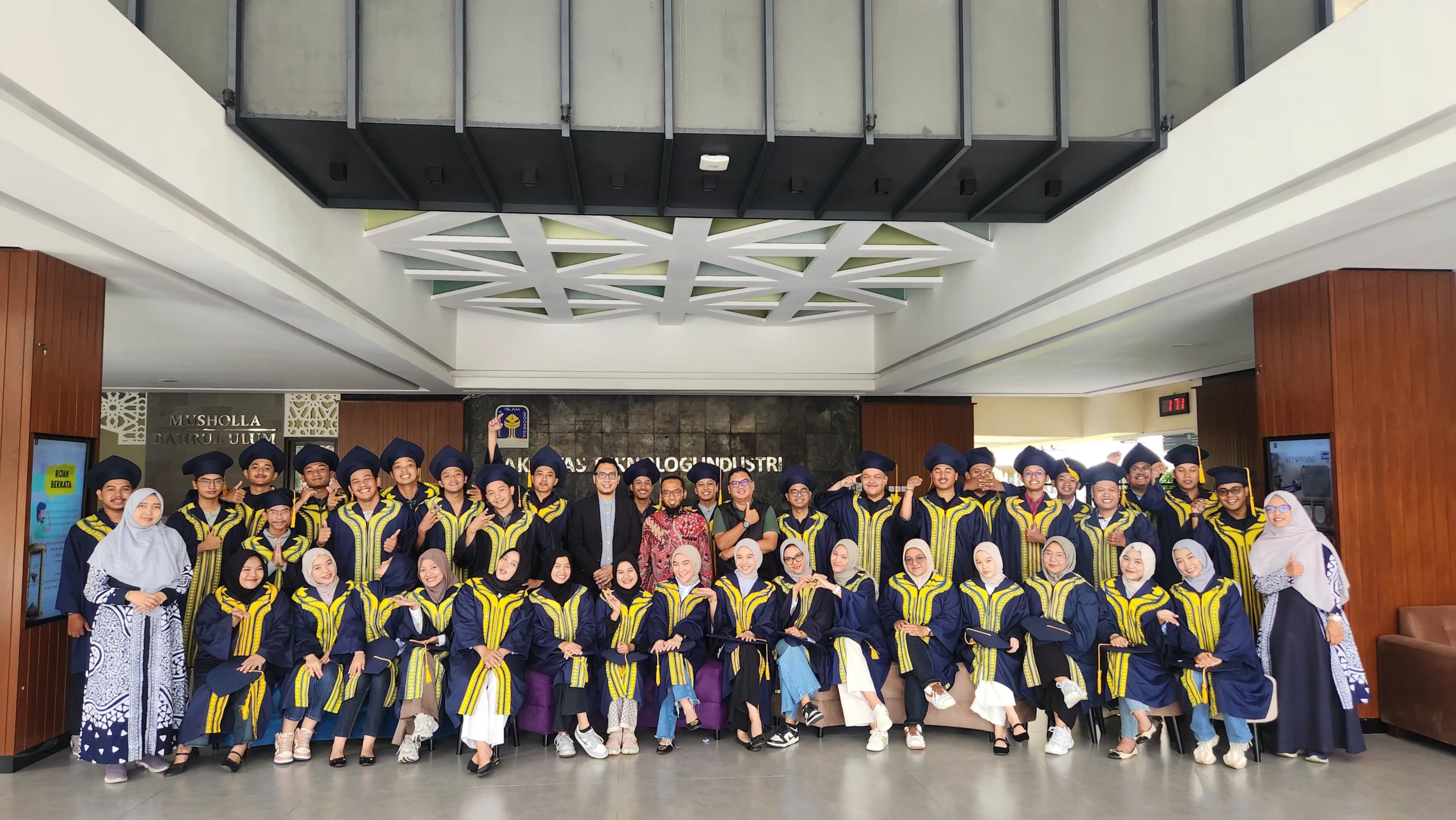 Graduation Preparation Batch II: Preparing for Careers as Prospective ...